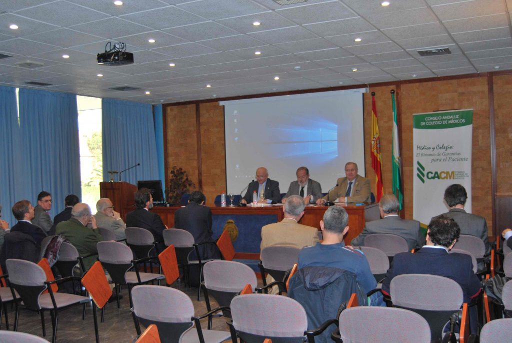 2019_03_07_reunion medicina privada - https://medicinagaditana.es